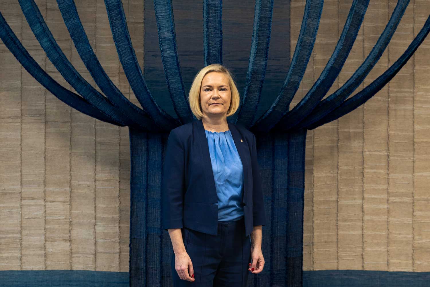 Haastattelu: sisäministeri Mari Rantanen - Maanpuolustus-lehti